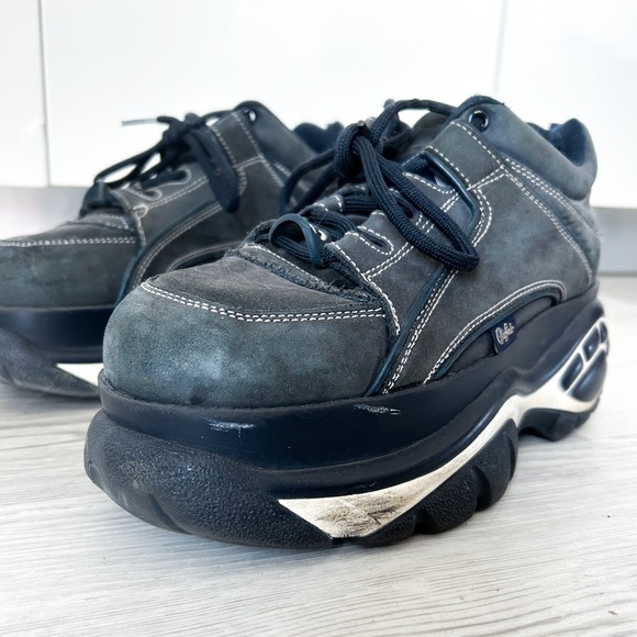 Buffalo London | Shoes | Buffalo London Platform Sneaker | Poshmark